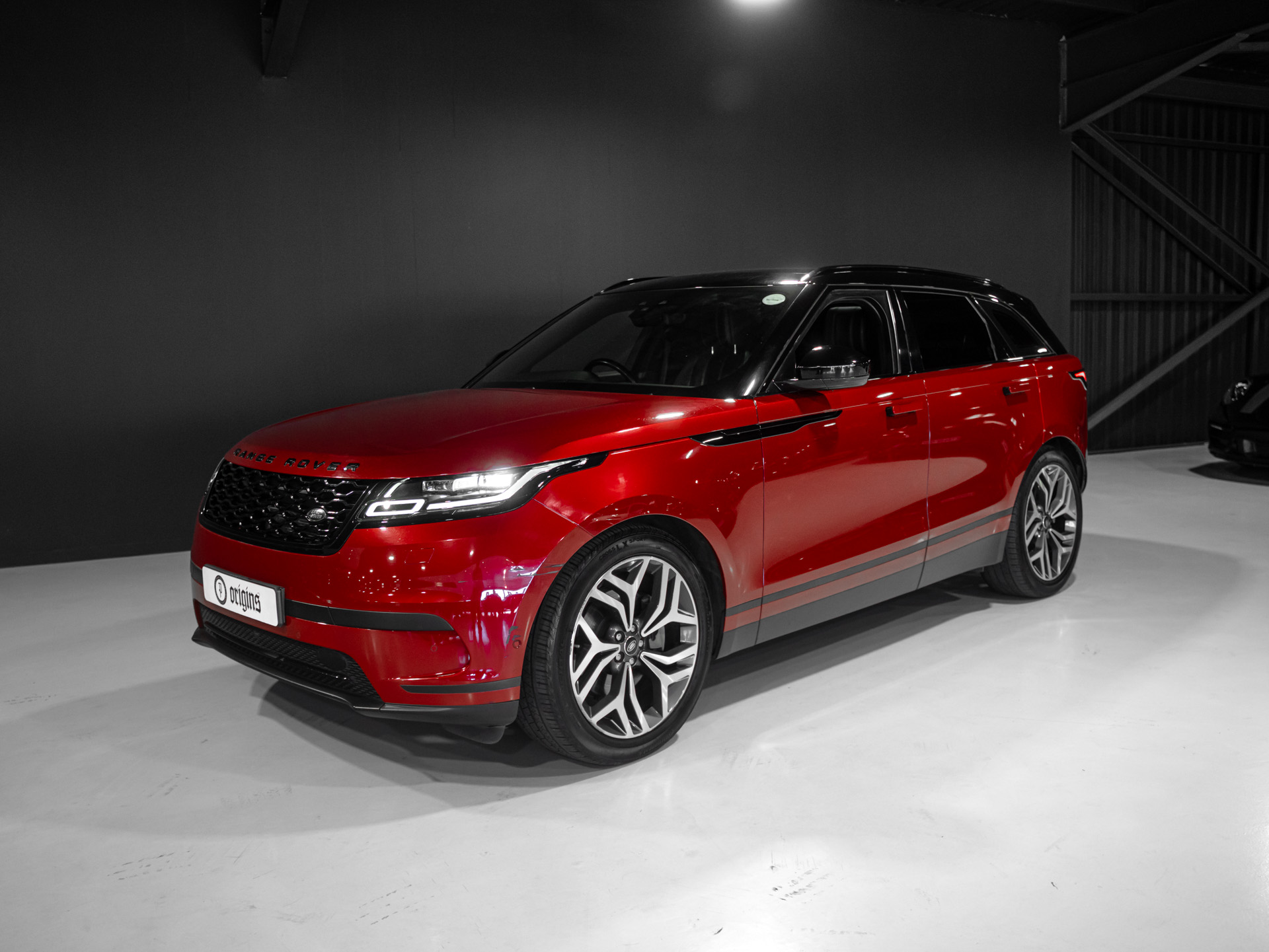 Land Rover Range Rover Velar D300 – Pharoah Group